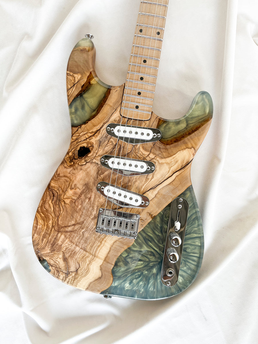 Epoxy Resin and Olive Wood Custom Electric Guitar – Turquoise Concept